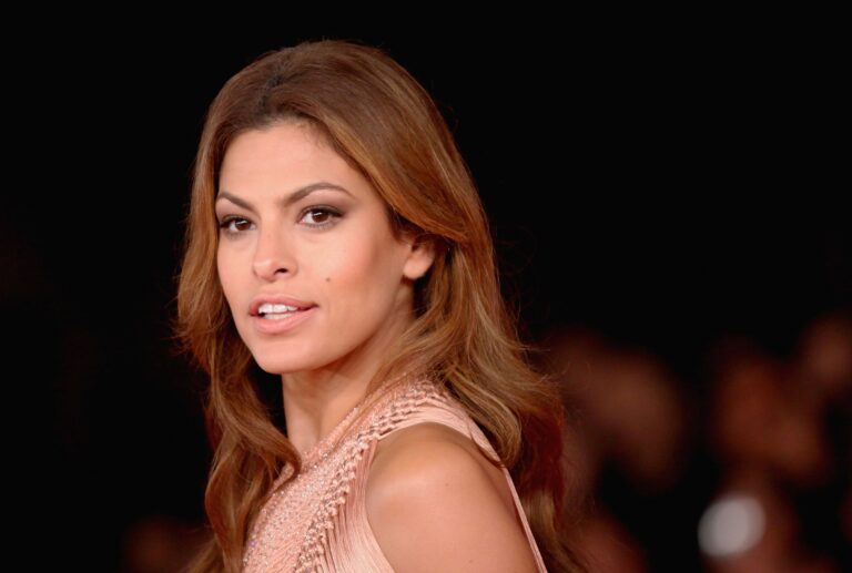 Eva Mendes (Actress) Wiki, Biography, Height, Weight, Measurements ...