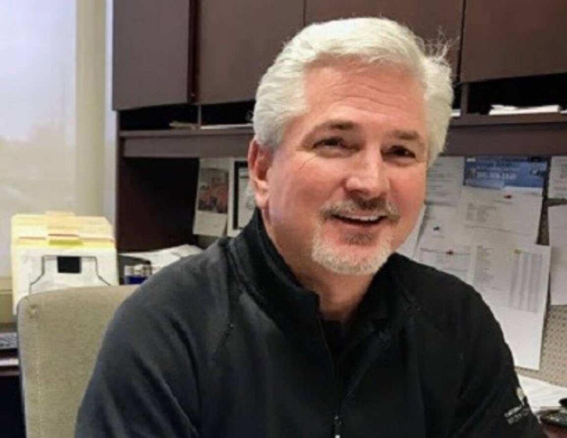 Gordon Farr (Hilary Farr Husband) Wikipedia, Biography, Age, Height ...