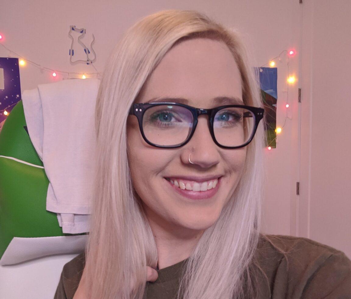 Jenbear92 (TikTok Star) Wiki, Biography, Age, Height, Weight ...