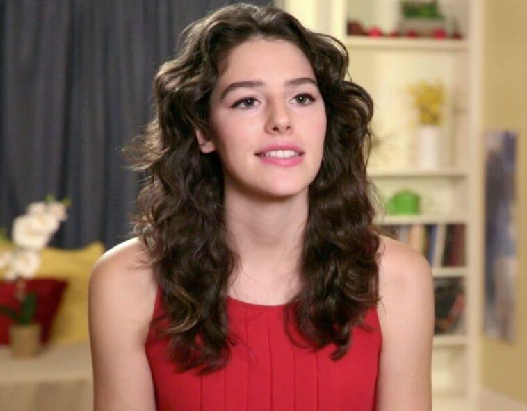 Evelyn Cormier (Singer) Wiki, Age, Boyfriend, Husband, Net Worth ...